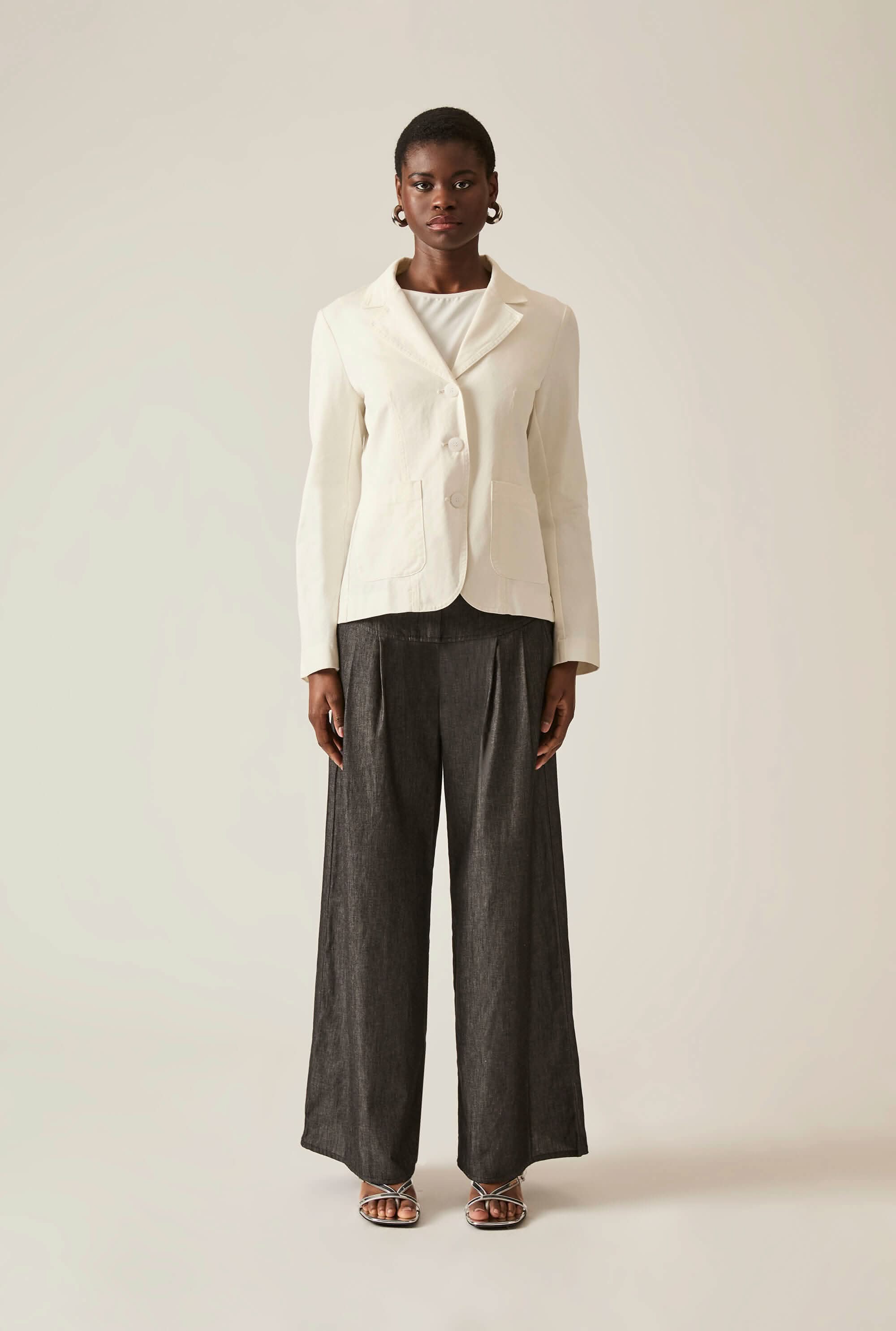 White Denim Blazer – Fresh & Sophisticated Layering – James Lakeland